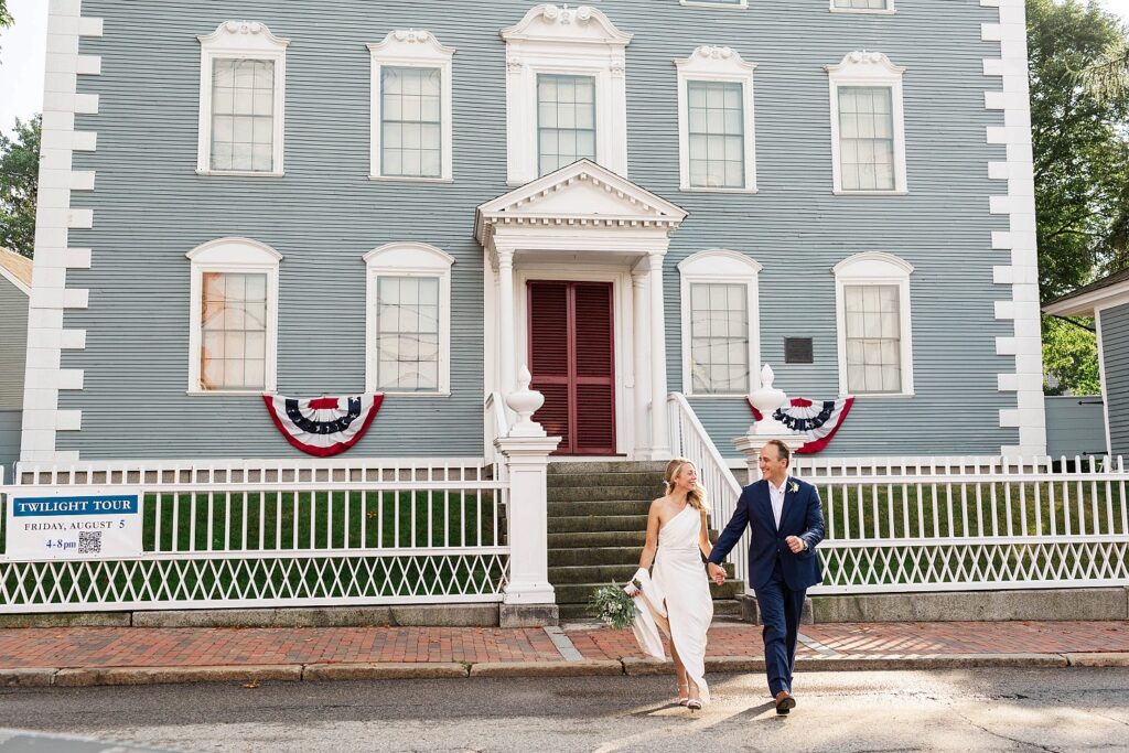 Home Page » Portsmouth NH Wedding Photographer